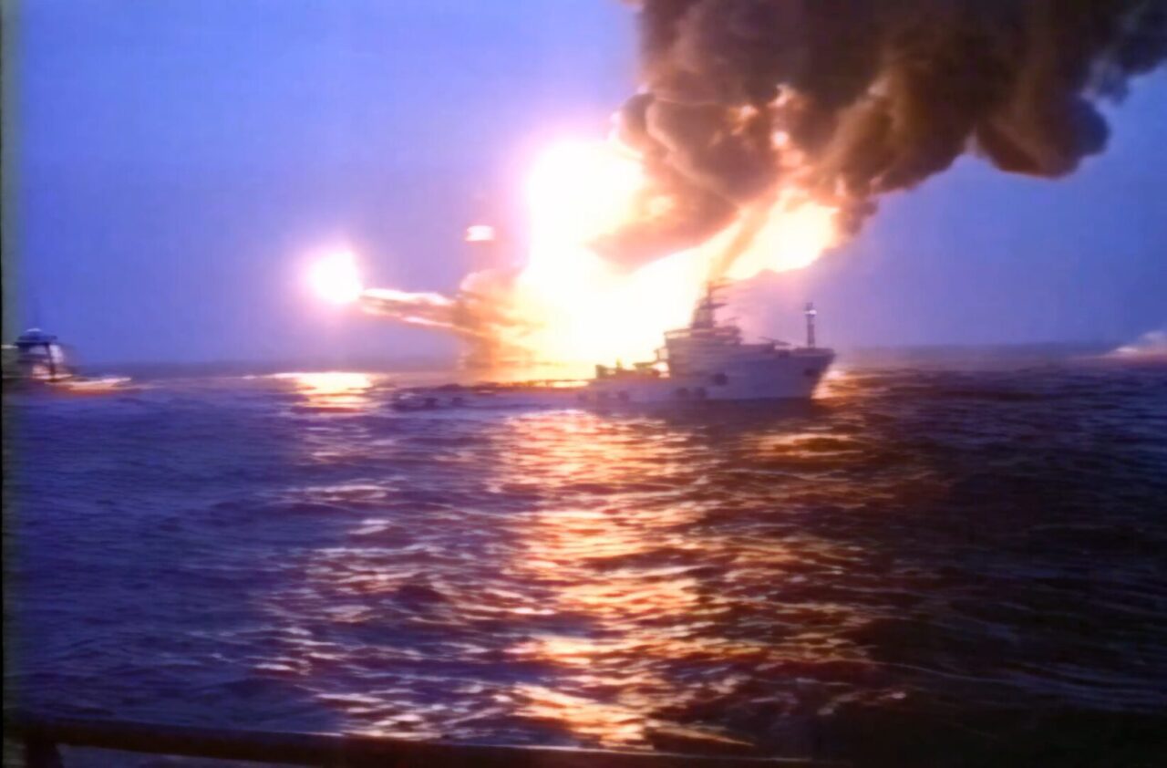 Piper Alpha Disaster Footage Shot By Ole Anderson 6th July 1988 - Piper ...